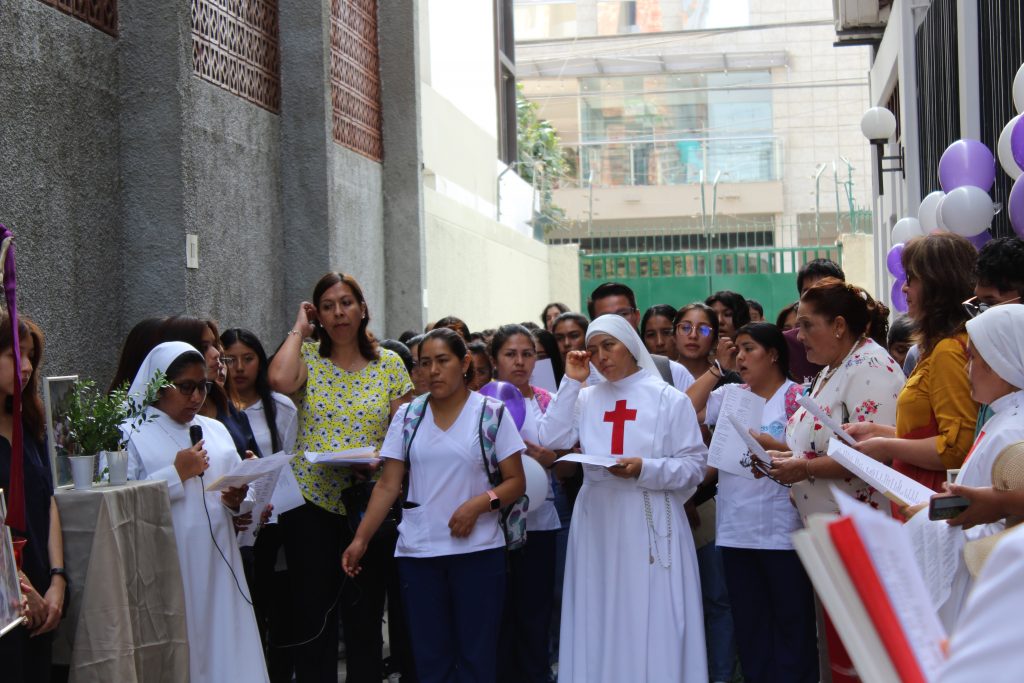 VÍA CRUCIS EN TEZZA - CampUCSS