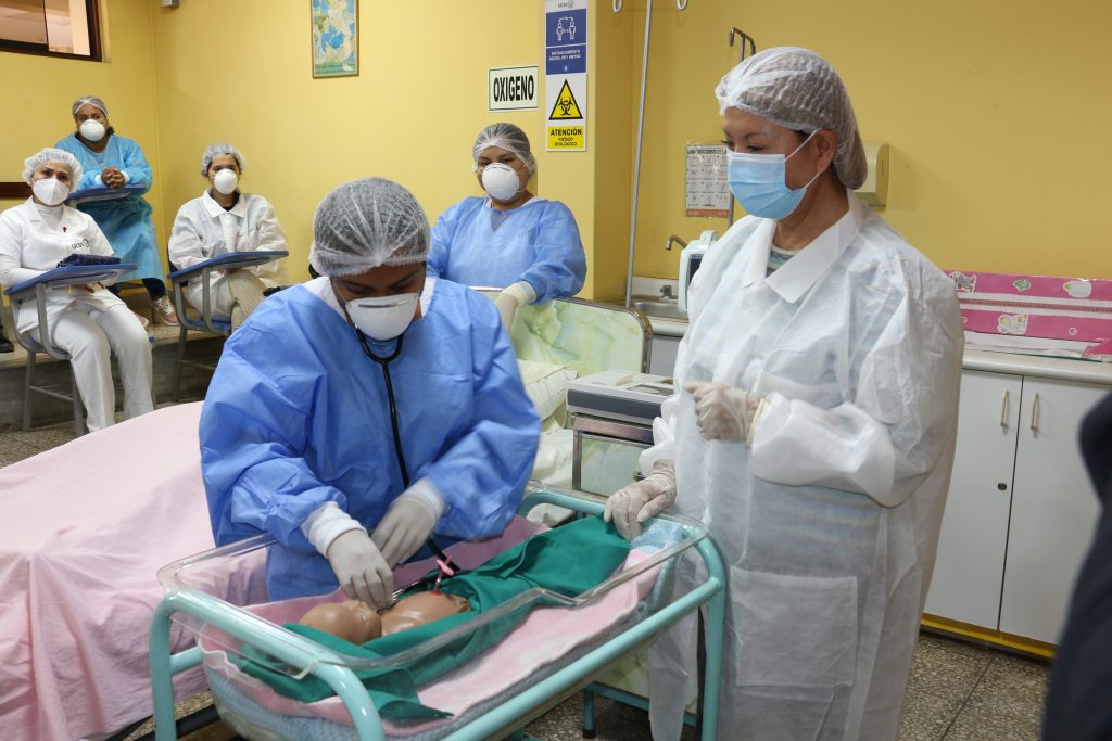 CRÓNICA GRÁFICA: UN DÍA EN TEZZA. - CampUCSS