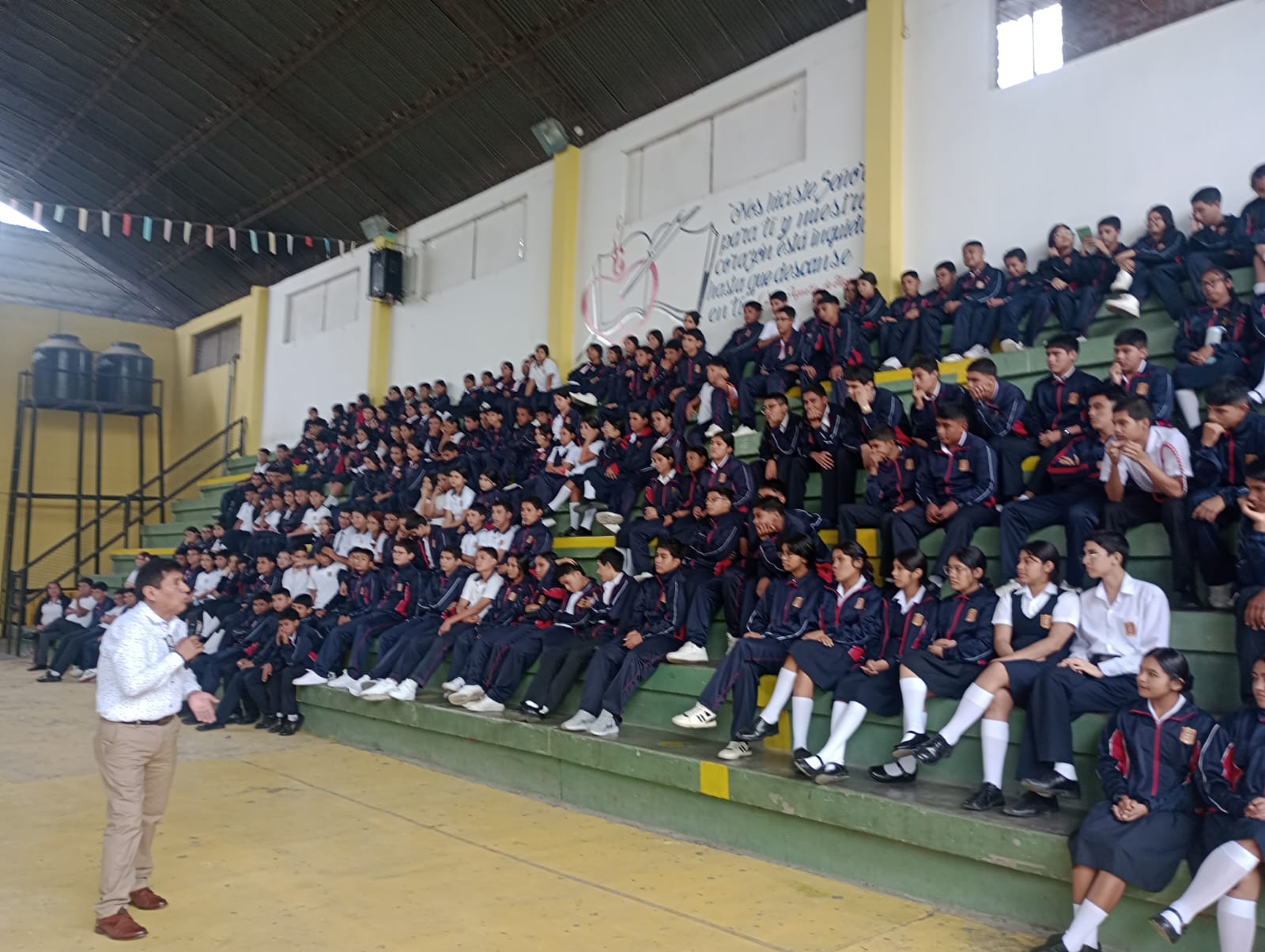 5. Raúl Bernal Colegio - CampUCSS